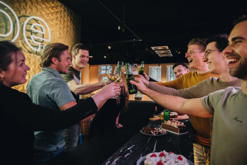 Verder met een nieuwe identiteit | Cube